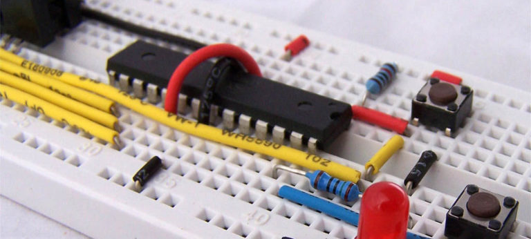 Atmega8 breadboard circuit - Part 1 of 3 - Power supply - Protostack